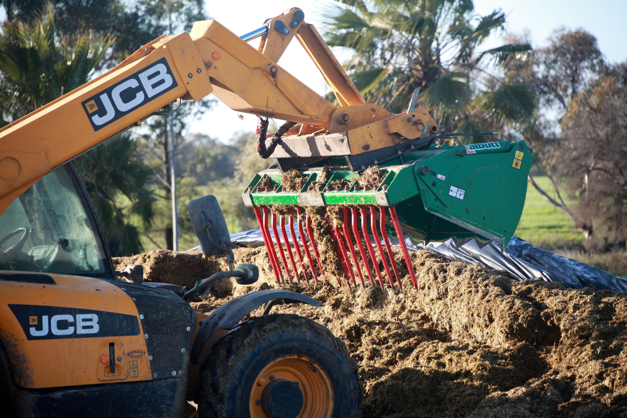 Silage Shear Grab | Prevents Spoilage of Silage